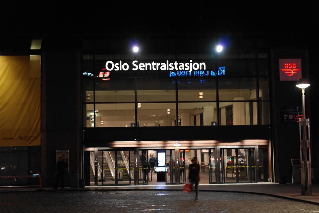 Oslo S - Oslo Sentralstasjon